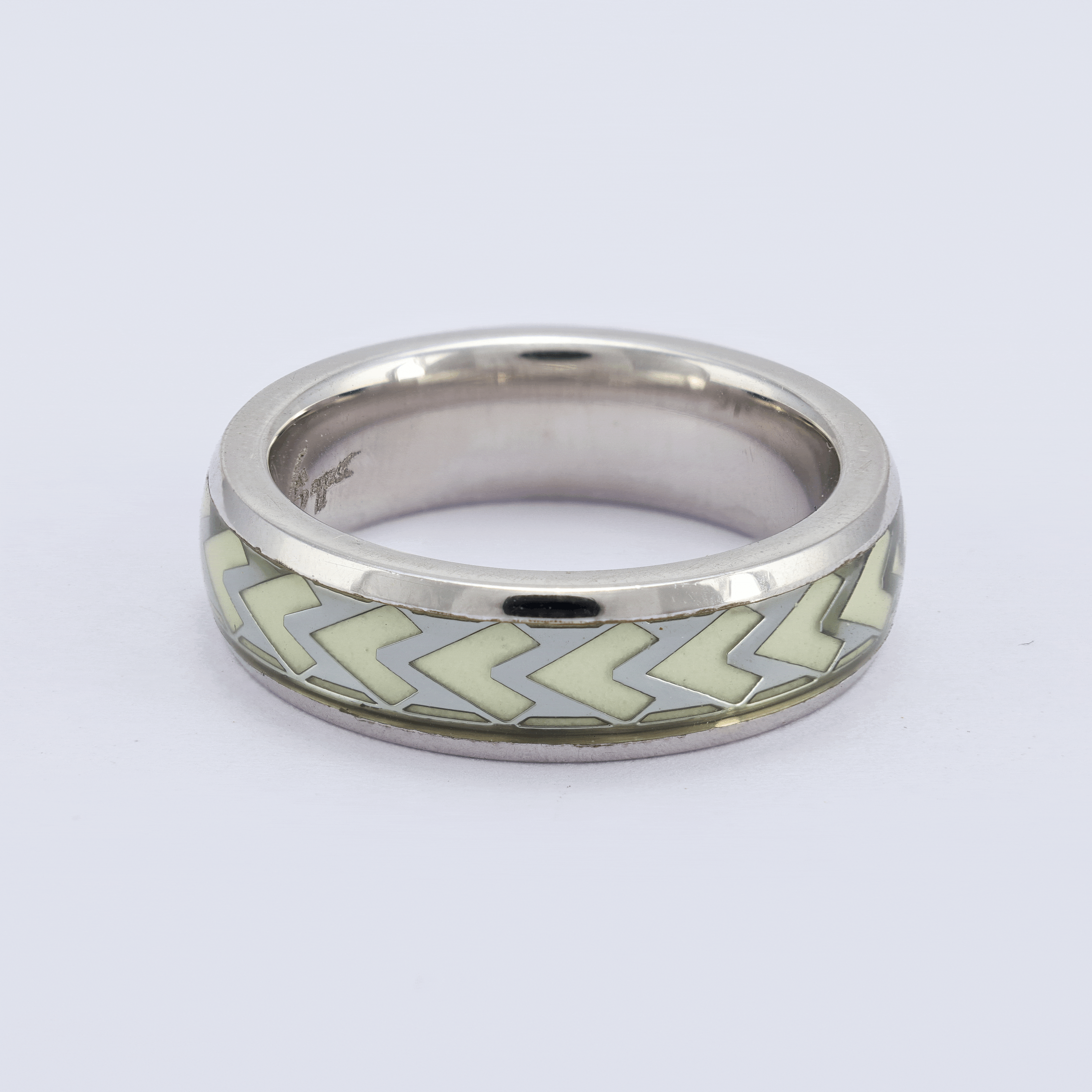 Buy 82+ Silver Rings Online | Silver Ring Designs for Women Online
